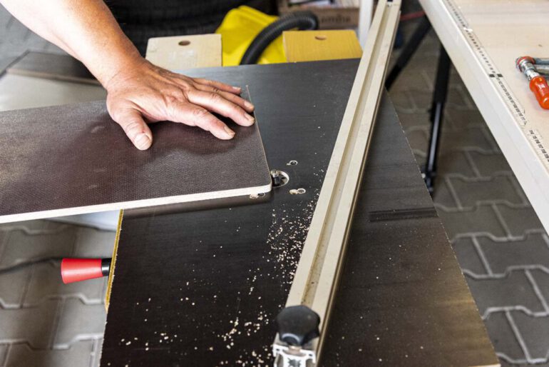 EUROBOX ALS TISCH - vanlifemag.de