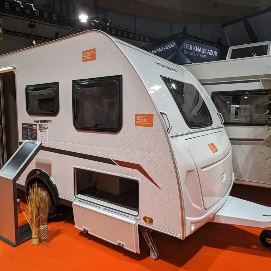 GÜNSTIGER CARAVAN MIT HUBDACH - vanlifemag.de