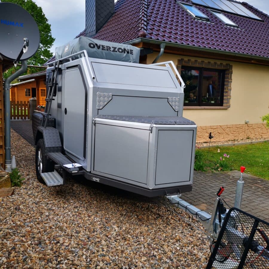 Sportcaravan Cube 2: Wohnwagen aus Deutschland für Motorräder
