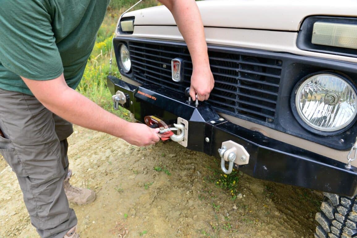 Lada Niva als Minicamper - vanlifemag.de