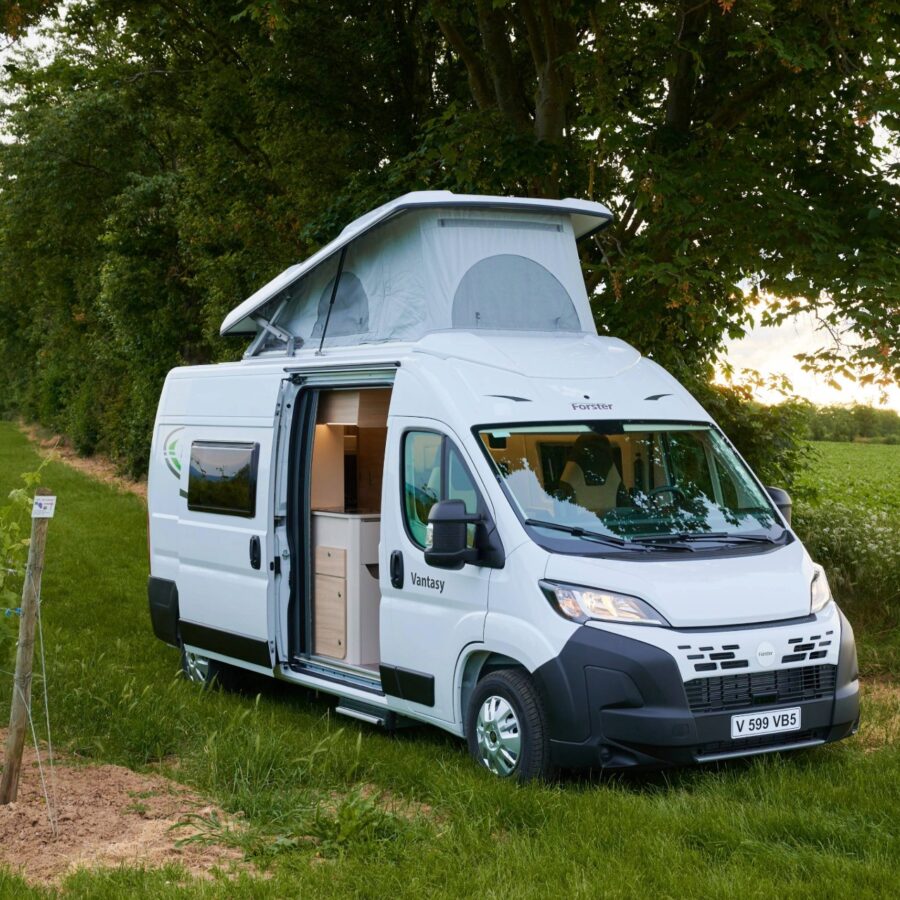 Sportcaravan Cube 2: Wohnwagen aus Deutschland für Motorräder